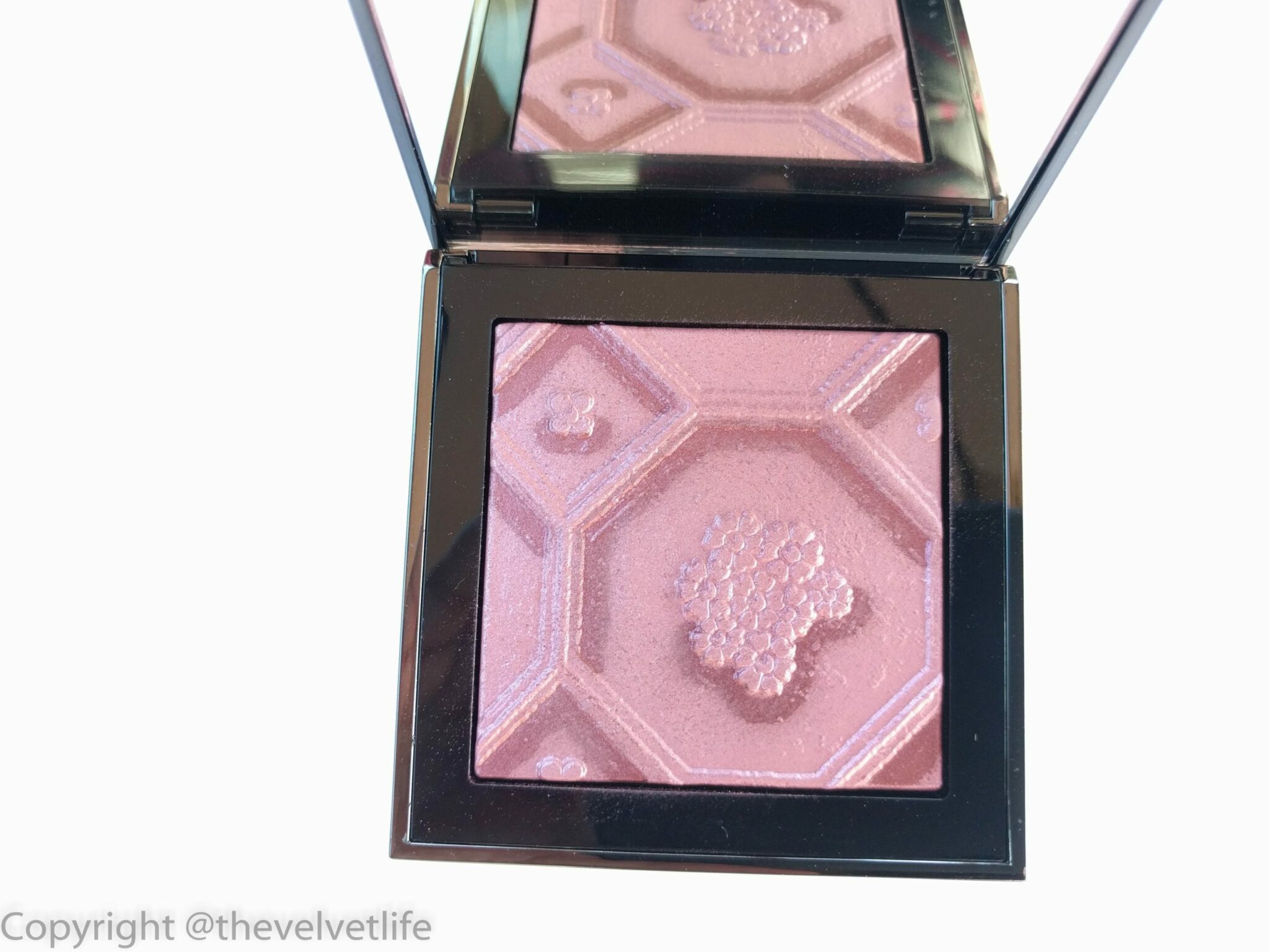 Burberry Limited Edition Blush Palette's - Silk and Bloom & First Love ...