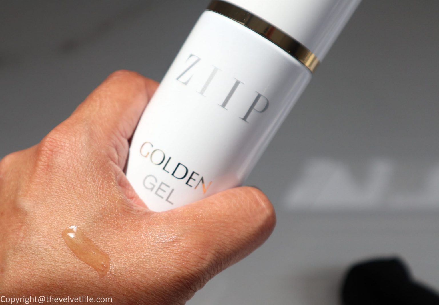ZIIP Beauty GX Series Device Review - The Velvet Life