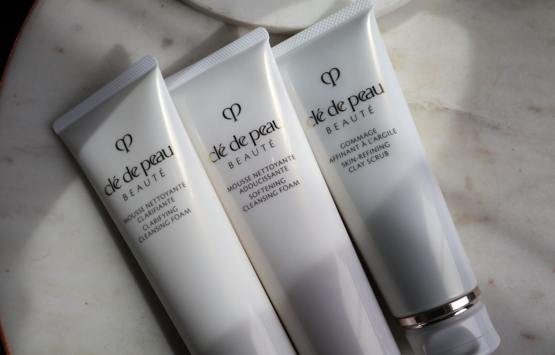 Clé de Peau Beauté Skin Refining Clay Scrub Review - The Velvet Life