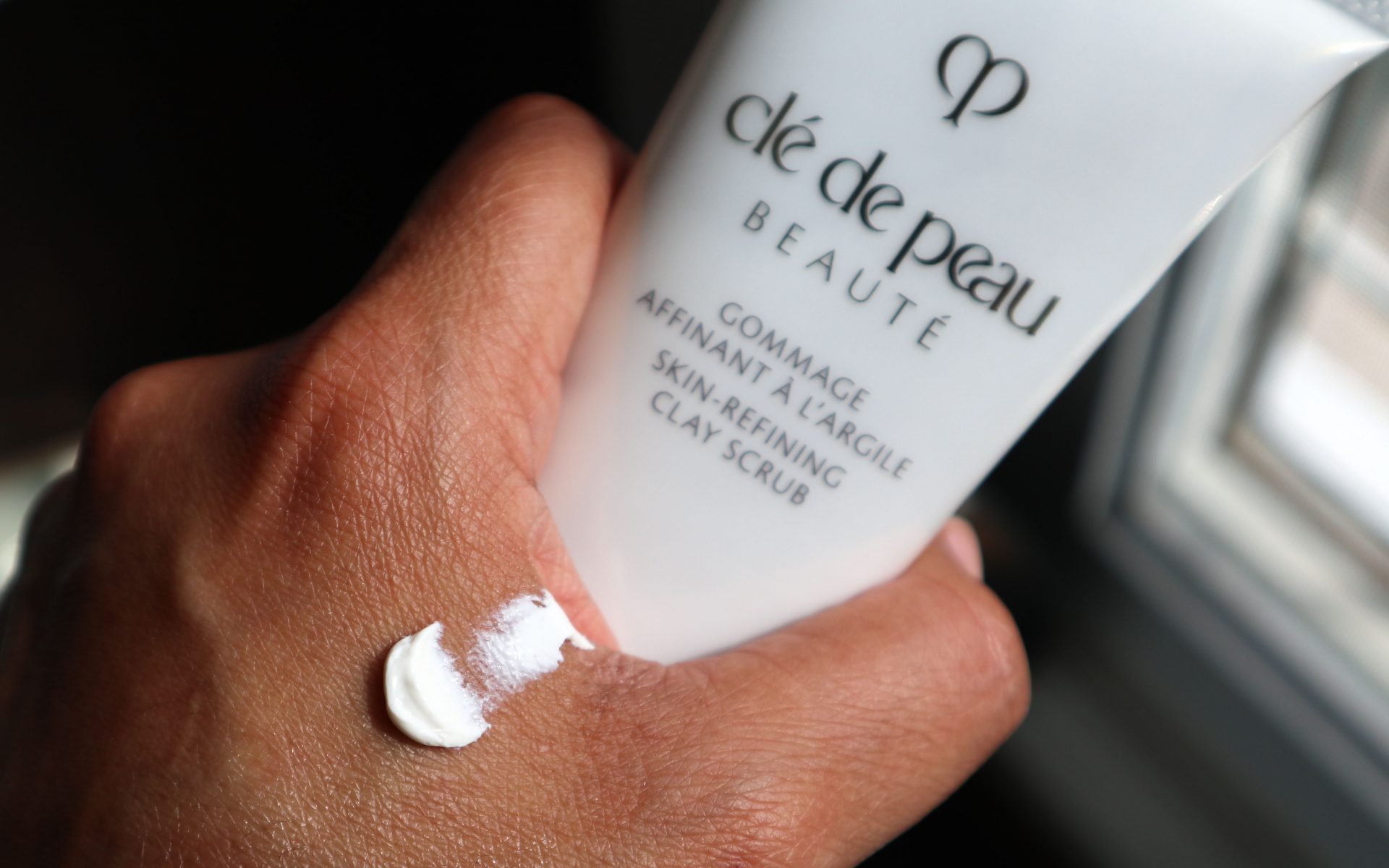 Clé de Peau Beauté Skin Refining Clay Scrub Review - The Velvet Life