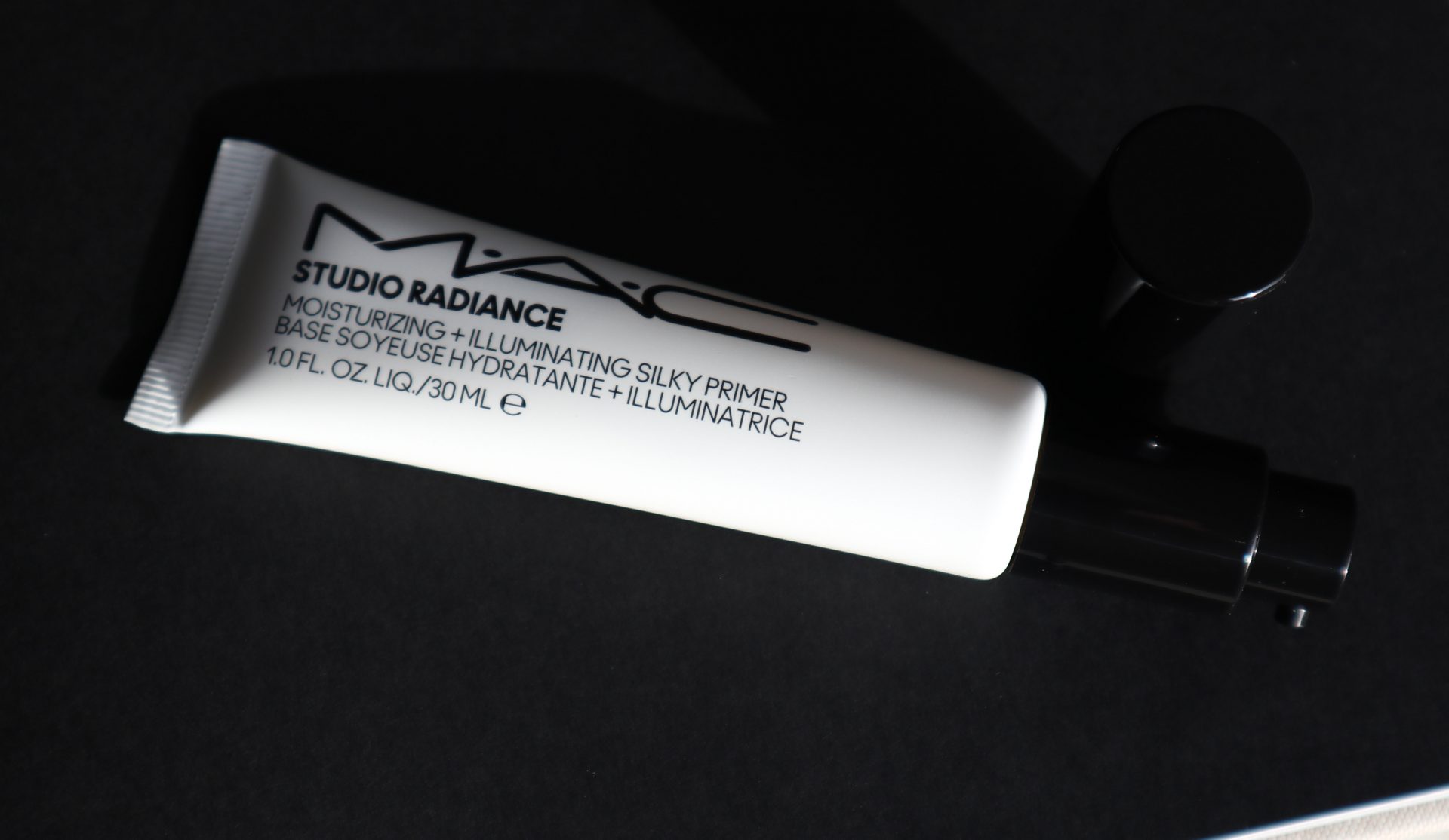 MAC Studio Radiance Moisturizing + Illuminating Silky Primer Review ...
