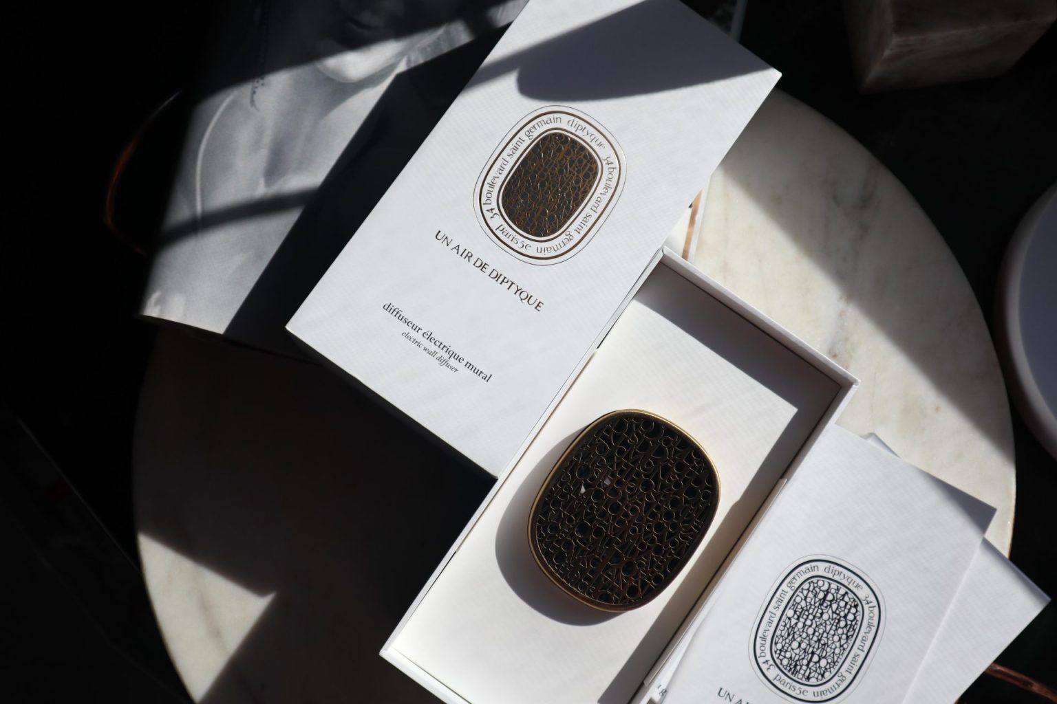 Diptyque Paris Electric Wall Diffuser Review - The Velvet Life