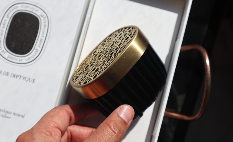 Diptyque Paris Electric Wall Diffuser Review - The Velvet Life