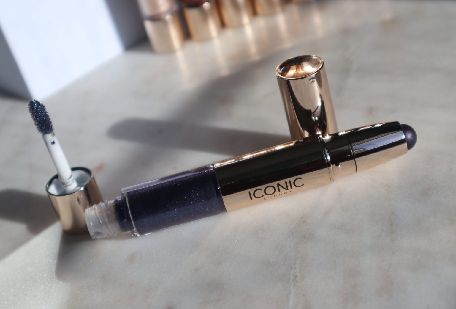 Iconic London Glaze Dual-Ended Eyeshadow Crayon Review - The Velvet Life