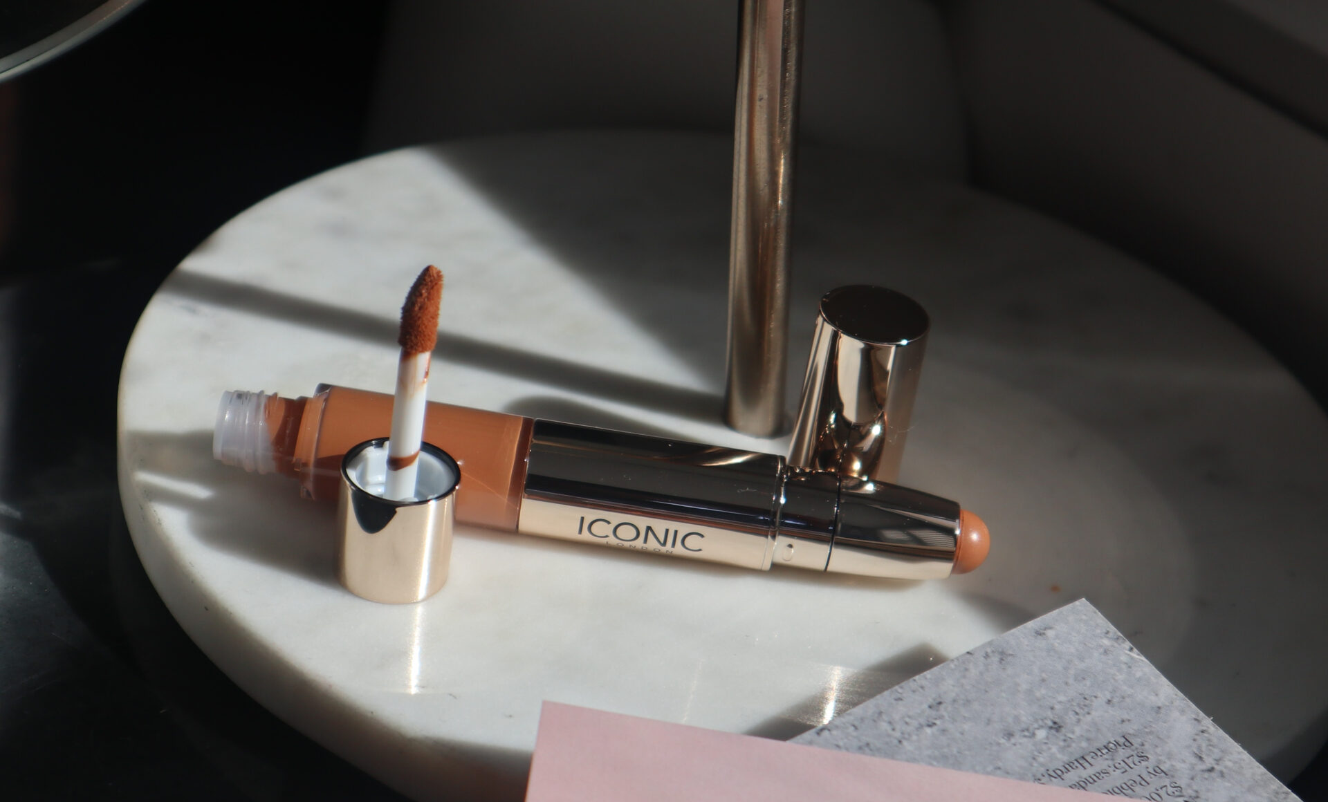 Iconic London Radiant Concealer and Brightening Duo Review - The Velvet ...