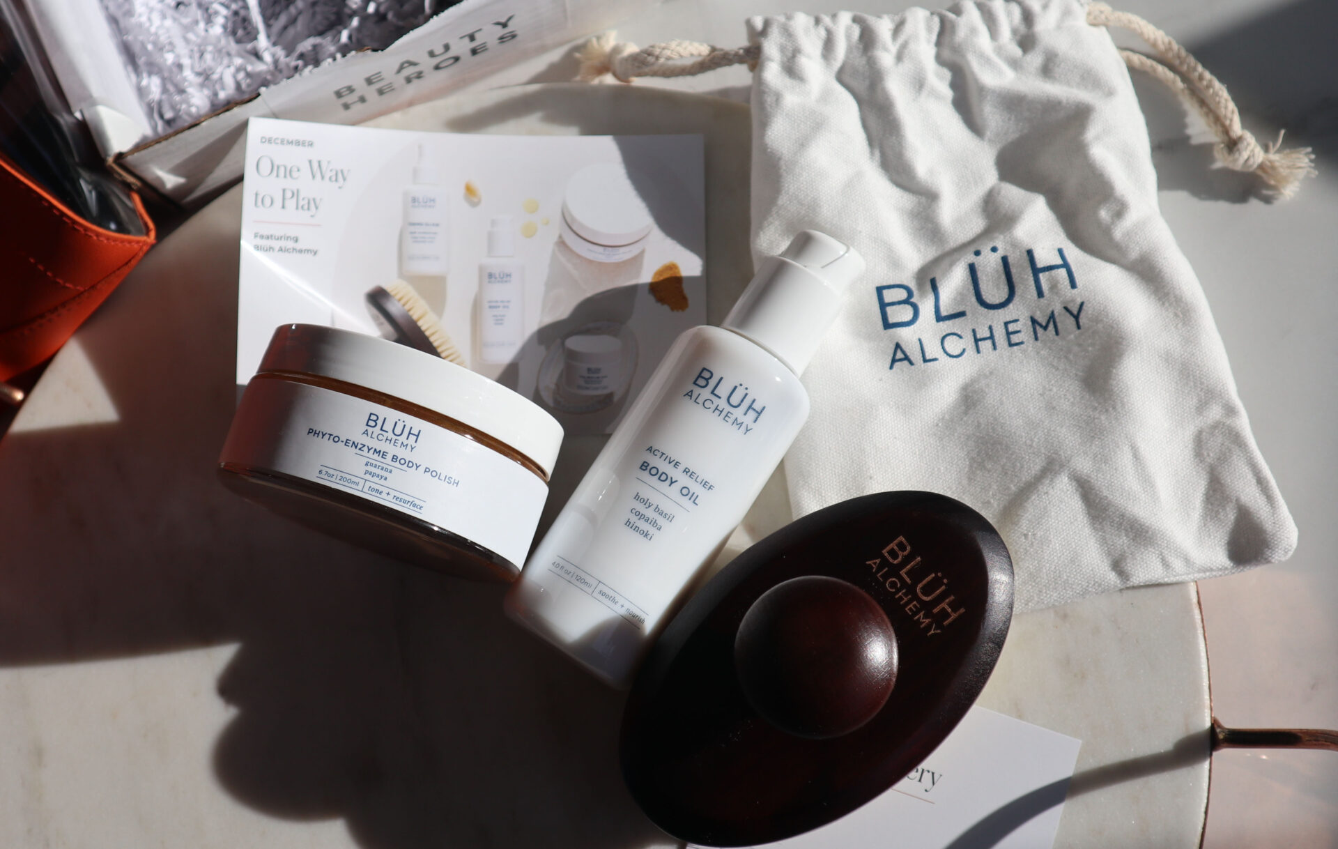 Beauty Heroes Box December Discovery Featuring Blüh Alchemy Review ...