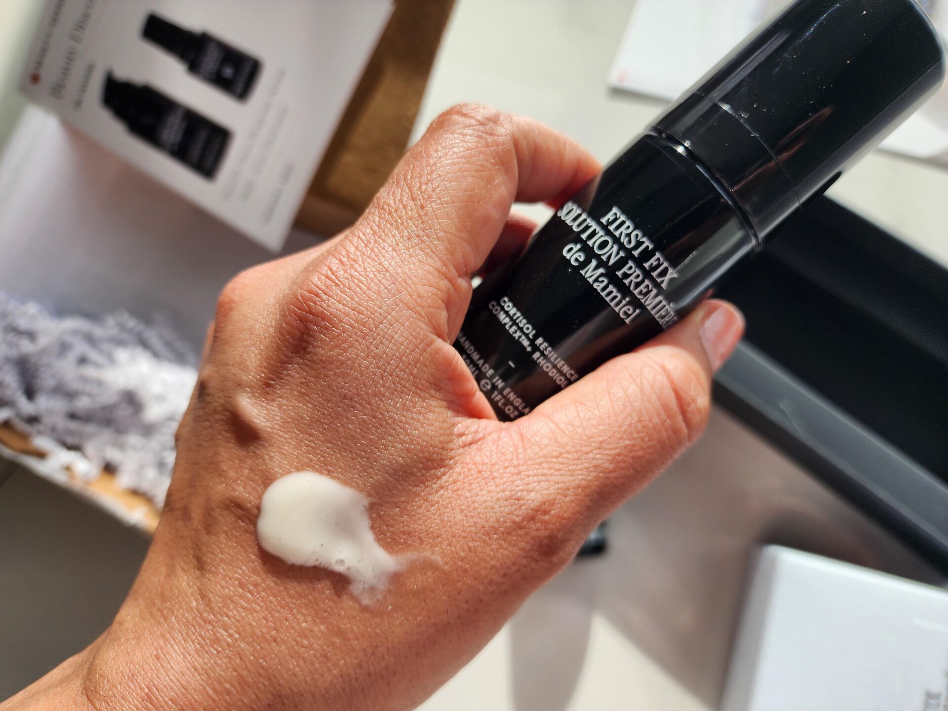 Beauty Heroes Box January Discovery Featuring De Mamiel Review - The ...