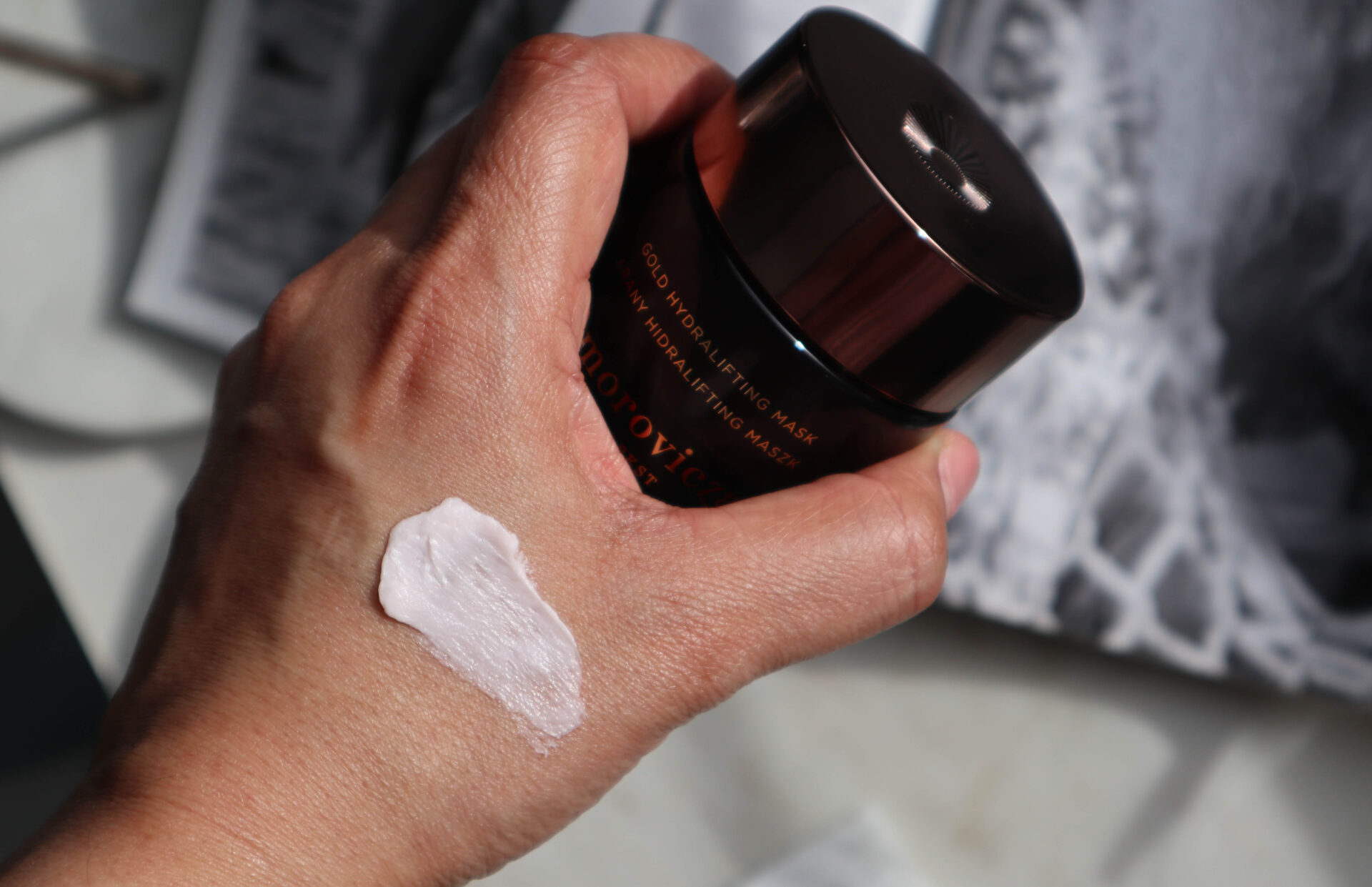 Omorovicza Gold HydraLifting Mask Review - The Velvet Life