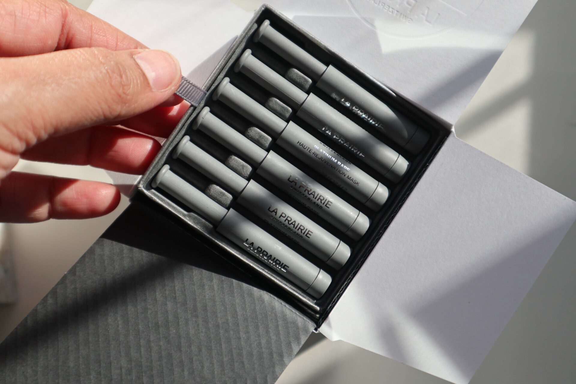 NEW La Prairie Platinum Rare Haute-Rejuvenation Mask Review - The ...