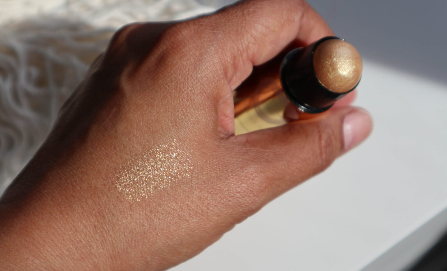 Glow Like Gold with Veronique Gabai Goldie Highlighter - The Velvet Life