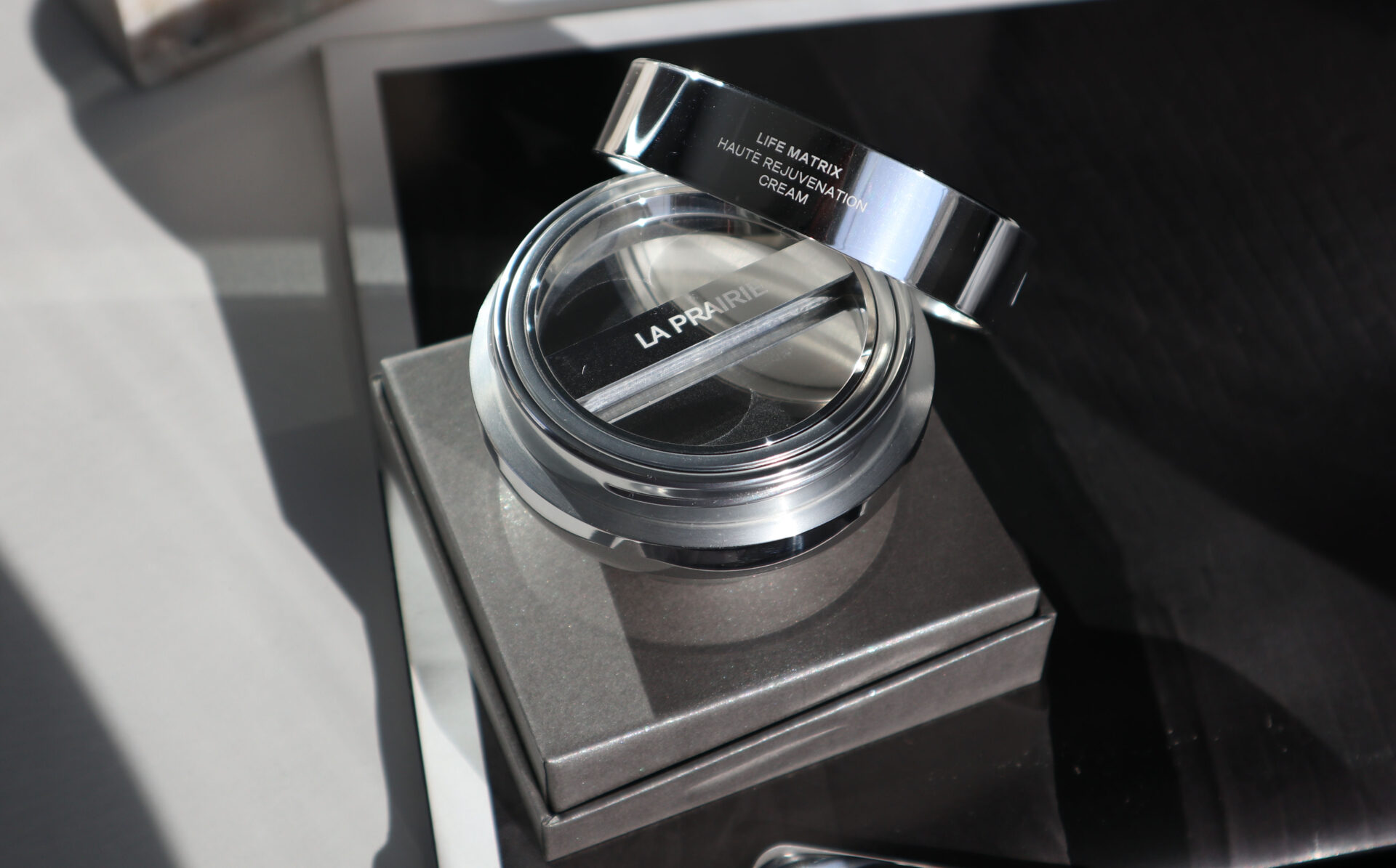 La Prairie Life Matrix Haute Rejuvenation Cream: A Revolution in ...
