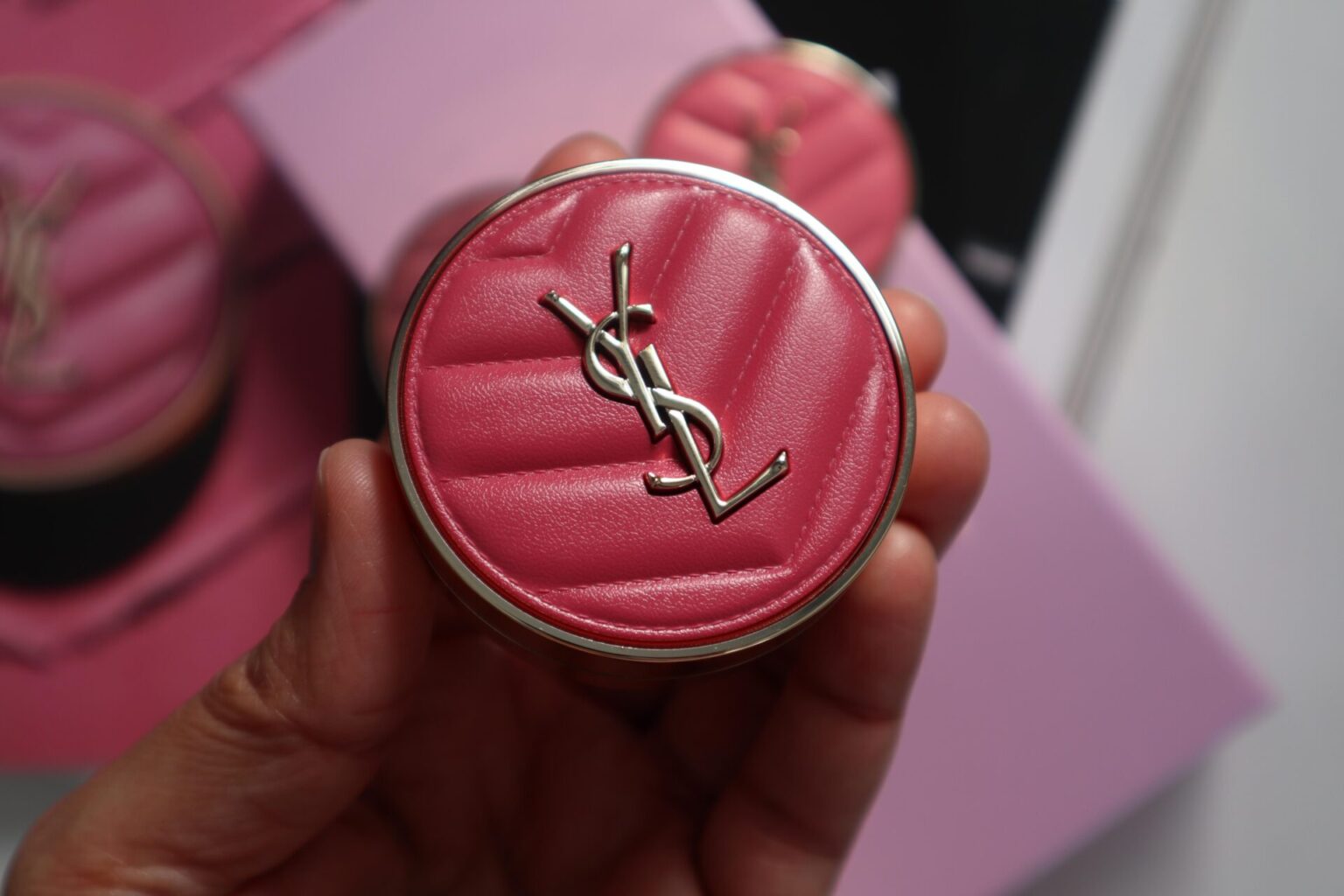 YSL Beauty Make Me Blush Powder: A Bold, Blurring Blush for a Flawless ...