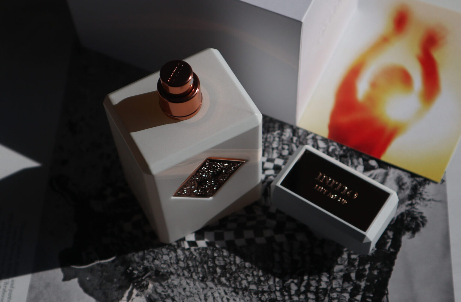 Initio Parfums Privés - Lift Me Up: Sunshine in a Bottle - The Velvet Life